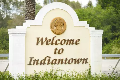 Community | Indiantown FL